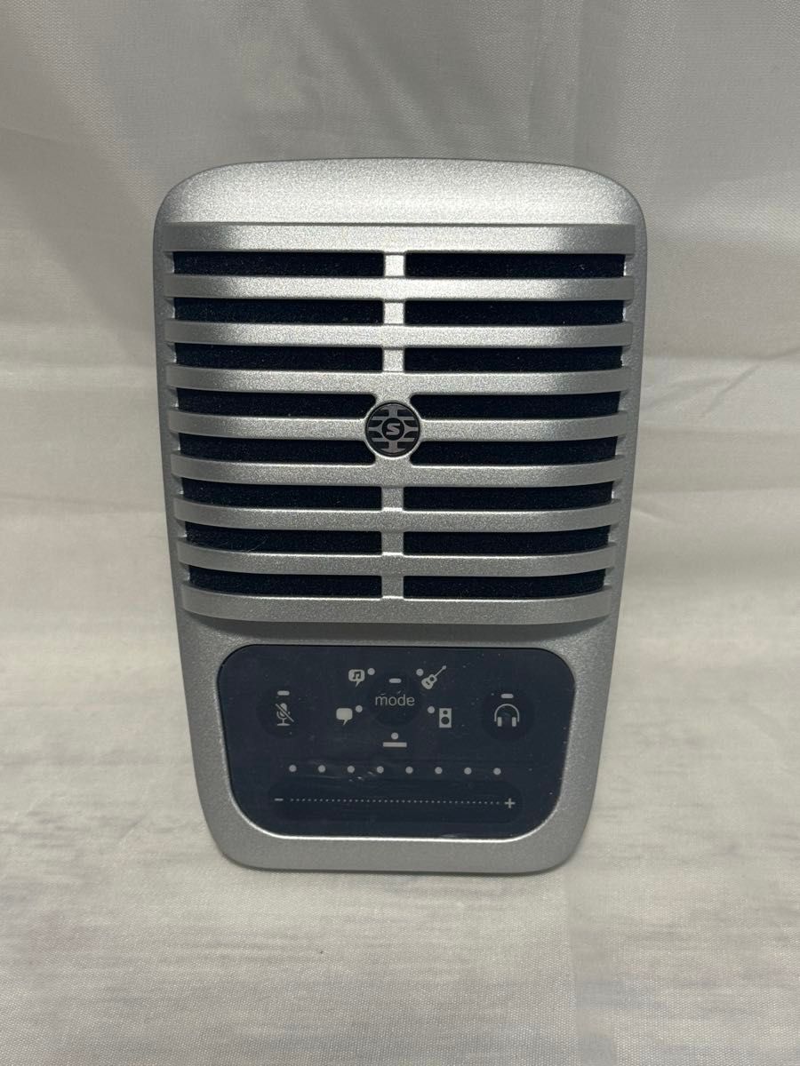SHURE MV51 使用2回 ほぼ未使用 美品 コンデンサーマイク 在宅 SHURE MV51 使用2回 ほぼ未使用 美品 コンデンサーマイク 在宅