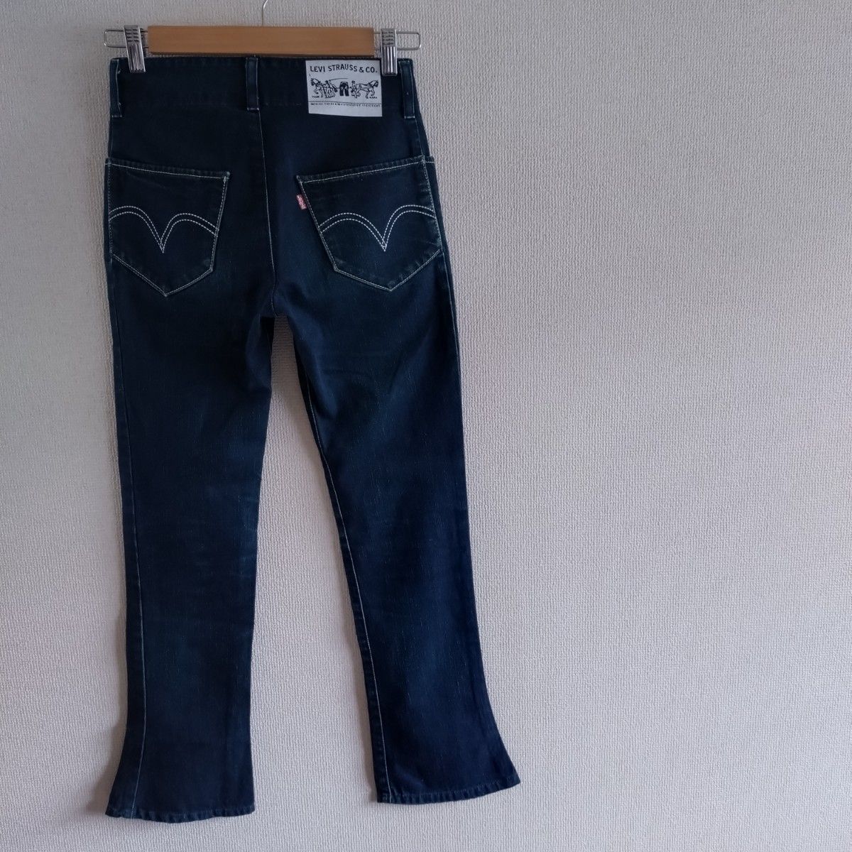 Levi's リーバイス フレアデニム ブーツカット 濃紺 W27 Levi's リーバイス フレアデニム ブーツカット 濃紺 W27