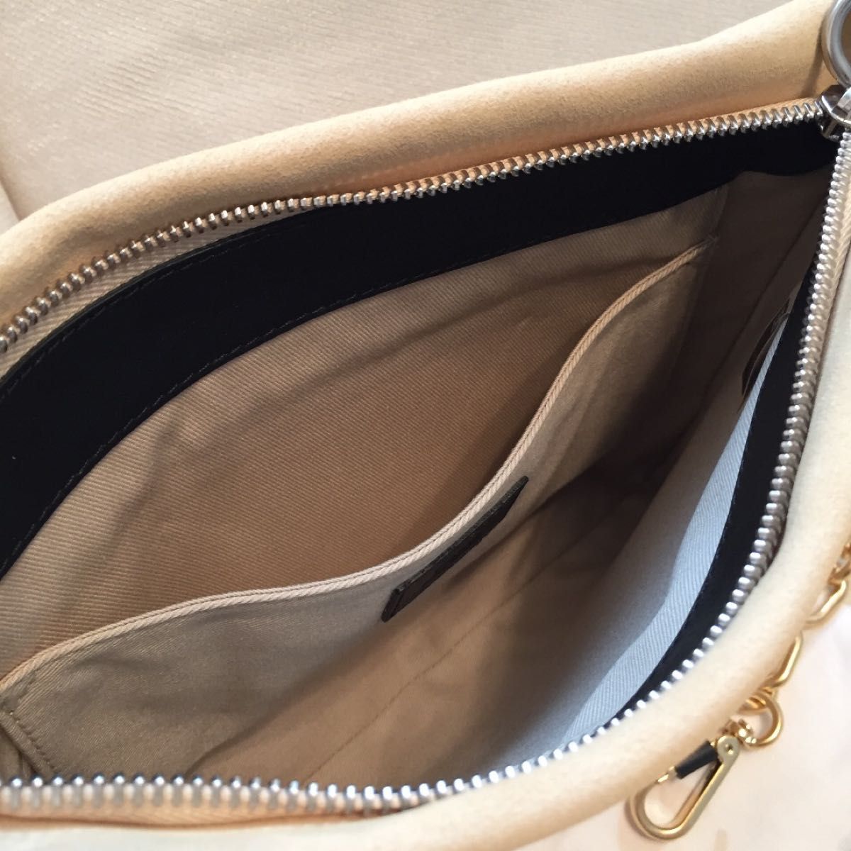 新品 Chloe クロエ Roy 2way レザー クラッチバッグ ショルダー 新品 Chloe クロエ Roy 2way レザー クラッチバッグ ショルダー