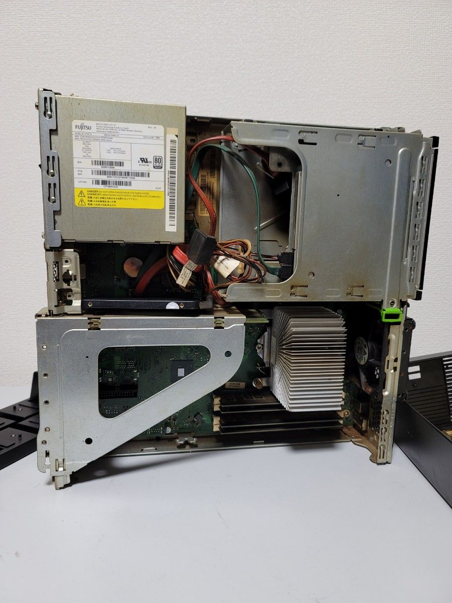 値下げ Fujitsu Esprimo WD2/D1 高性能デスクトップパソコン 値下げ Fujitsu Esprimo WD2/D1 高性能デスクトップパソコン