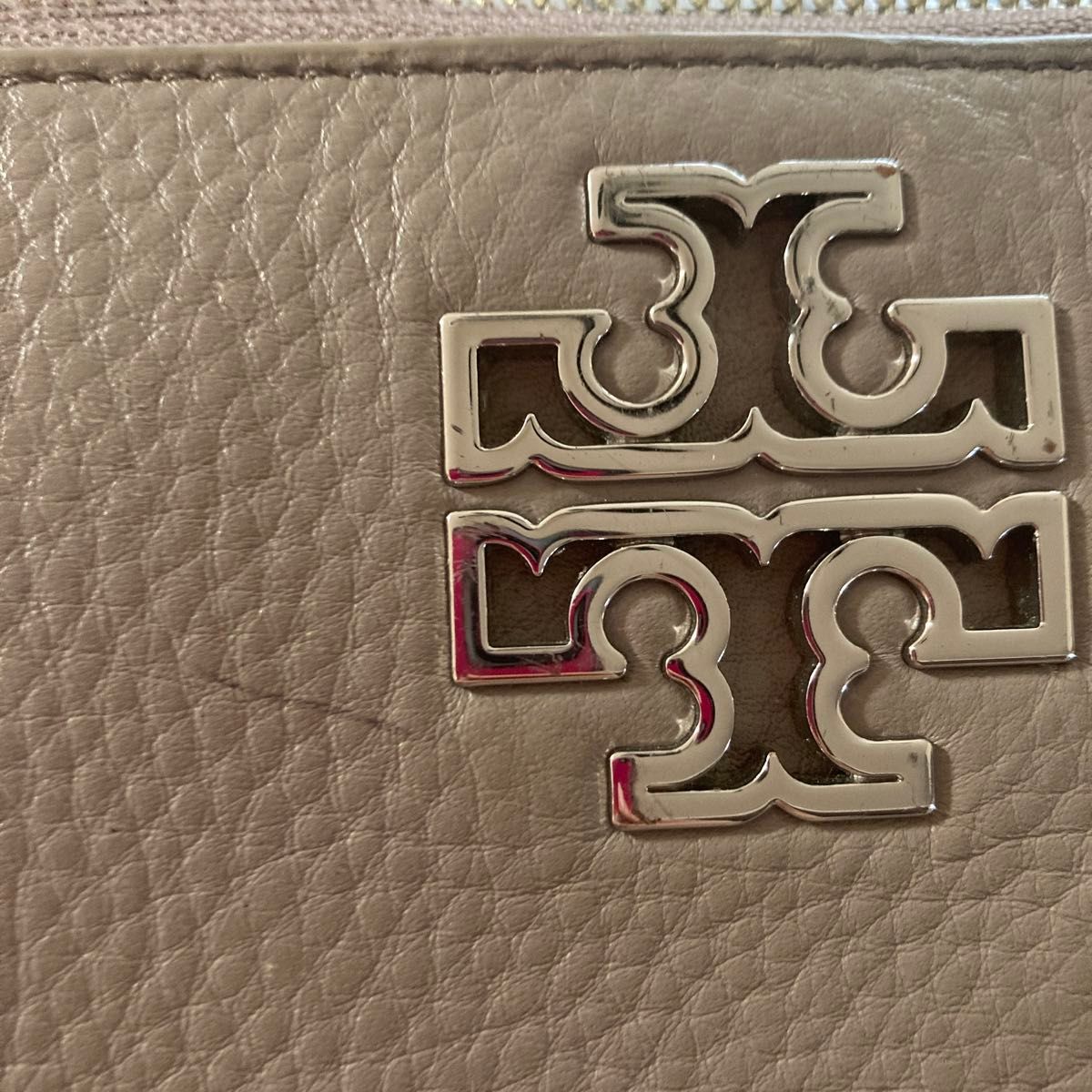 Tory Burch 長財布 ベージュ ゴールドロゴ|Yahoo!フリマ(旧 Tory Burch 長財布 ベージュ ゴールドロゴ|Yahoo!フリマ(旧