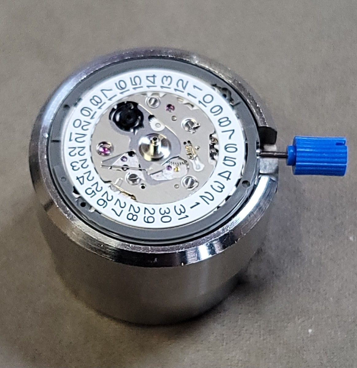 新品) NH35 ムーブメント セイコーMod 機械式腕時計 自動巻き 新品) NH35 ムーブメント セイコーMod 機械式腕時計 自動巻き
