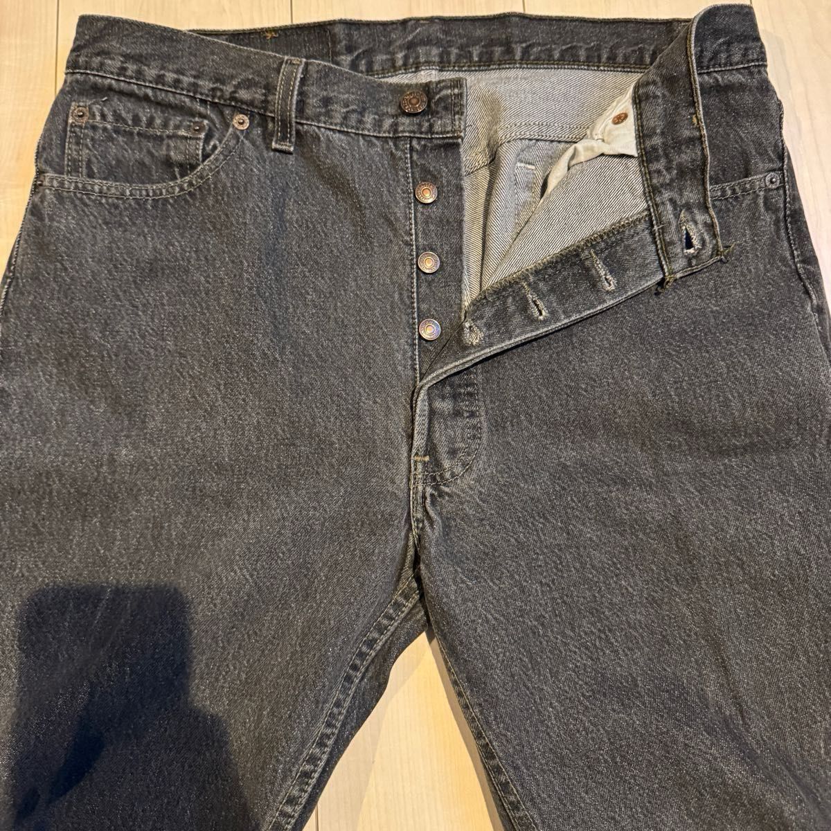 最終価格 90's 先染め USA Levi's 501 ブラックデニム W36 L30 最終価格 90's 先染め USA Levi's 501 ブラックデニム W36 L30