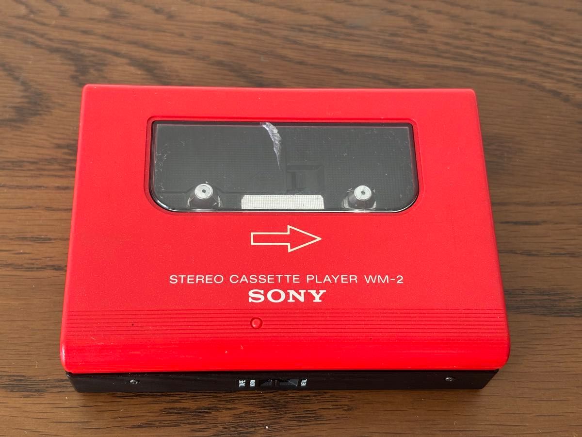SONY WALKMAN WM-2 カセットウォークマン/希少 人気のレッド SONY WALKMAN WM-2 カセットウォークマン/希少 人気のレッド