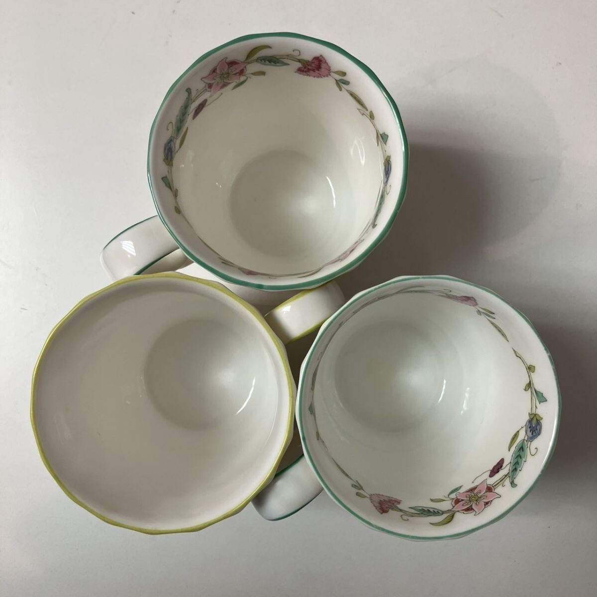 〇O007-P3-761 MINTON ミントン マグカップ 3客セット 〇O007-P3-761 MINTON ミントン マグカップ 3客セット