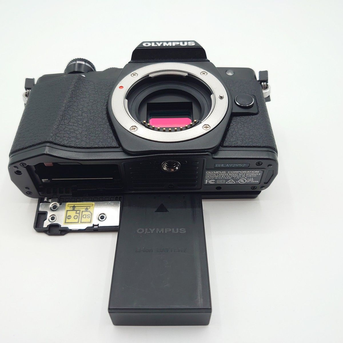 OLYMPUS OM-D Mark Ⅱ ボディ ブラック ミラーレス一眼カメラ OLYMPUS OM-D Mark Ⅱ ボディ ブラック ミラーレス一眼カメラ