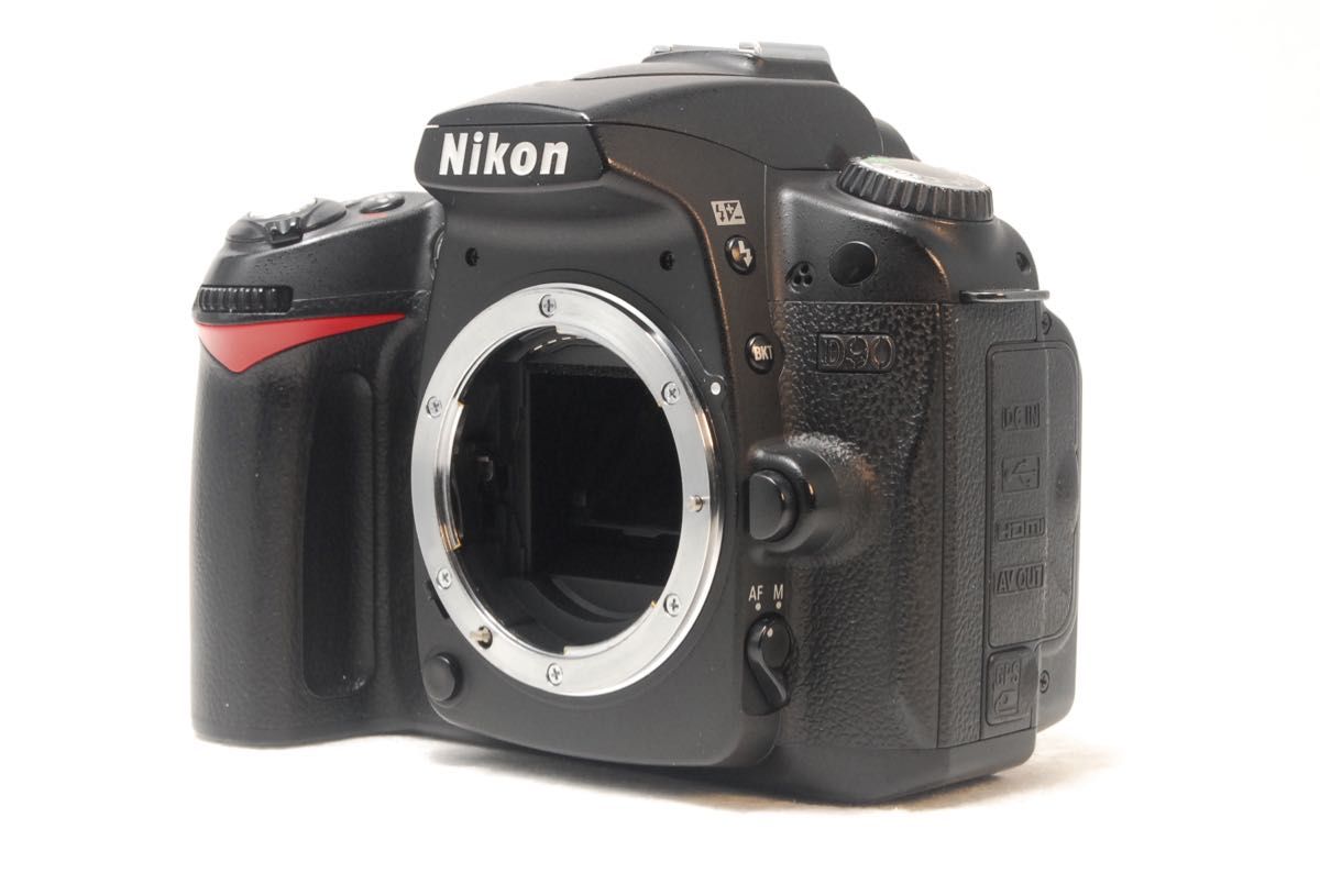 Nikon D90 超望遠300mm ダブルレンズセット スマホ転送 一眼レフ Nikon D90 超望遠300mm ダブルレンズセット スマホ転送 一眼レフ