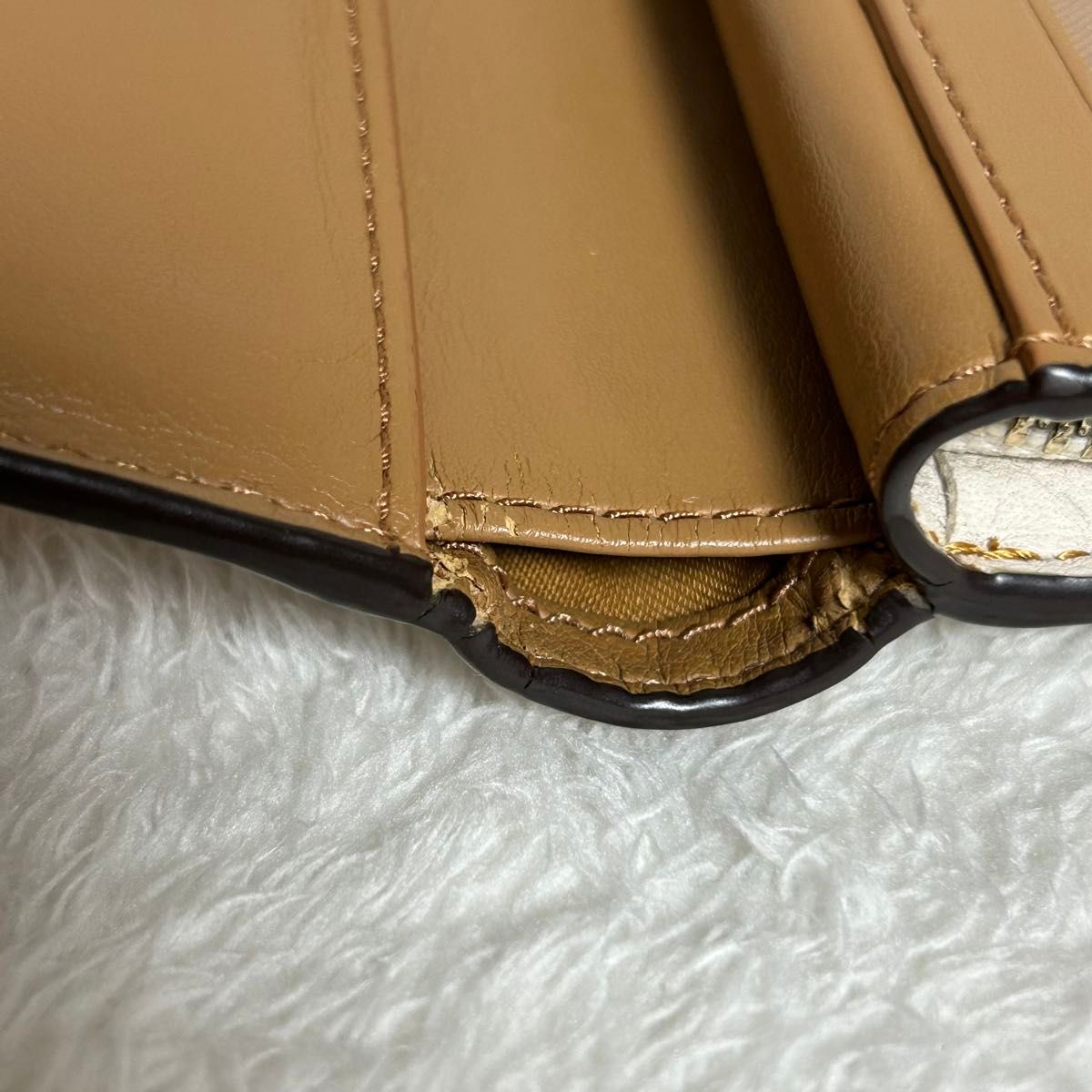 COACH コーチ シグネチャー エンボス加工 二つ折り財布 財布 COACH コーチ シグネチャー エンボス加工 二つ折り財布 財布