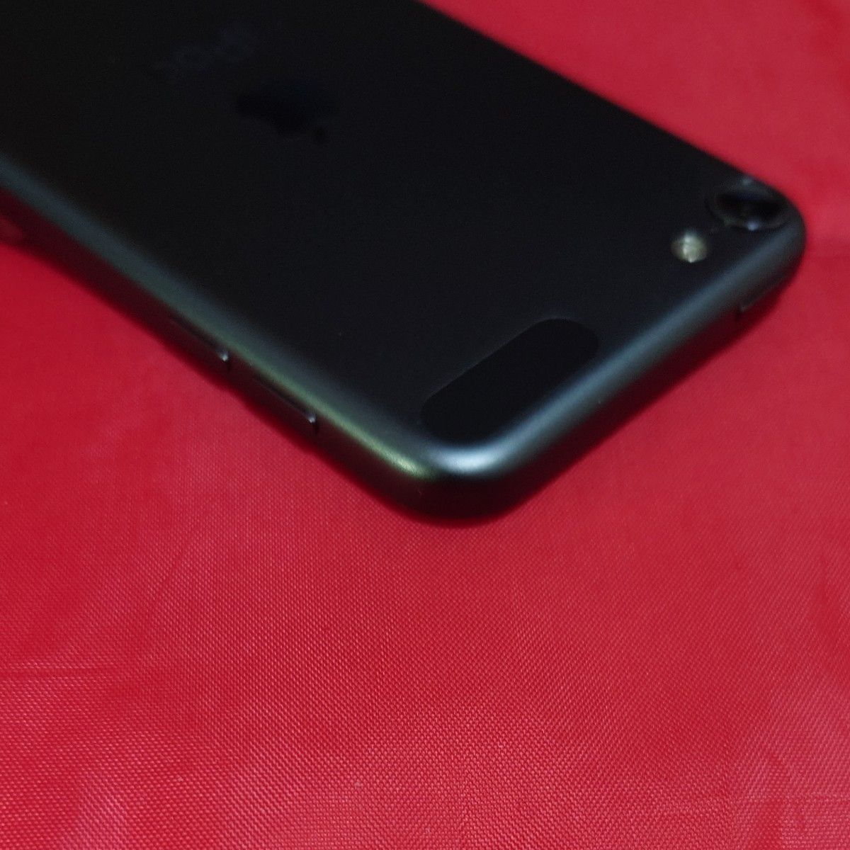 良好 バッテリー Apple iPod touch 第7世代 32GB モデル グレイ 良好 バッテリー Apple iPod touch 第7世代 32GB モデル グレイ