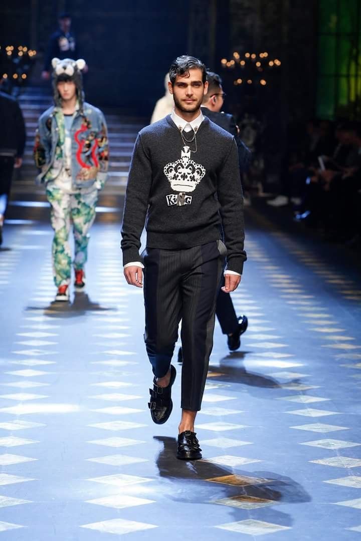 ランウェイ使用 DOLCE&GABBANA ウールセーター|Yahoo!フリマ ランウェイ使用 DOLCE&GABBANA ウールセーター|Yahoo!フリマ