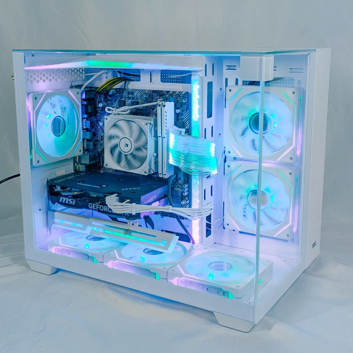 ゲーミングPC Ryzen7 5700X / RTX4060 32GB 1TB Win11認証済み ゲーミングPC Ryzen7 5700X / RTX4060 32GB 1TB Win11認証済み