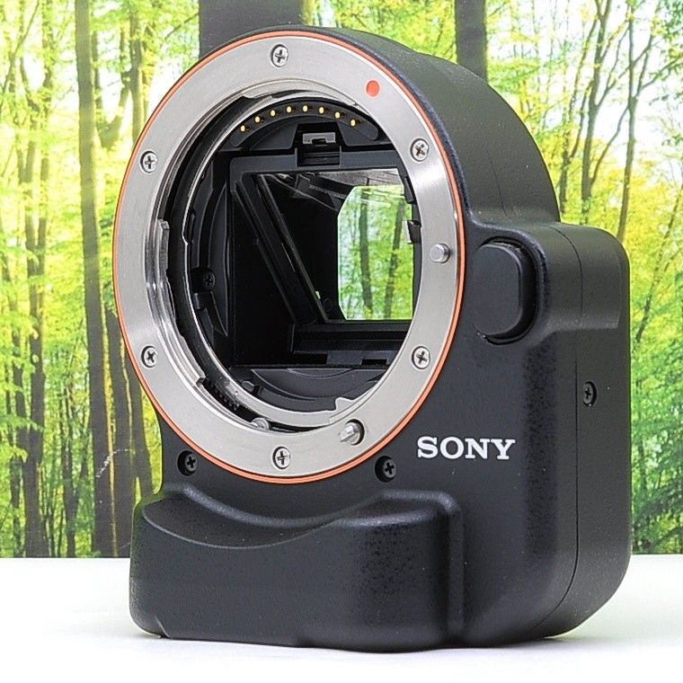 SONY SONY純正マウントアダプターLA-EA4+300mm超望遠レンズ SONY SONY純正マウントアダプターLA-EA4+300mm超望遠レンズ