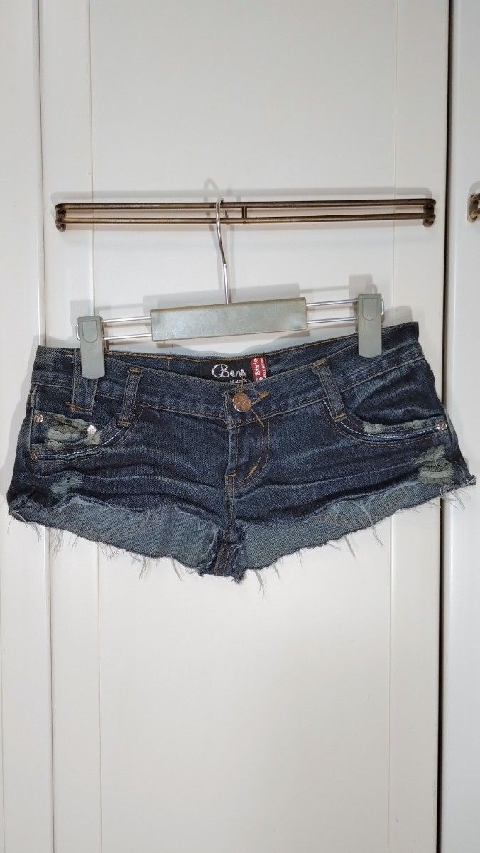 デニムショートパンツ ダメージ加工 クラッシュデニム Y2K 平成 デニムショートパンツ ダメージ加工 クラッシュデニム Y2K 平成
