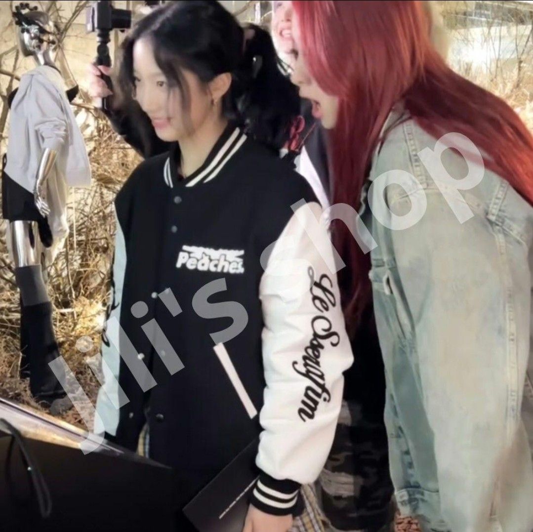 LE SSERAFIM Peaches VARSITY JACKET XL|Yahoo!フリマ(旧 LE SSERAFIM Peaches VARSITY JACKET XL|Yahoo!フリマ(旧
