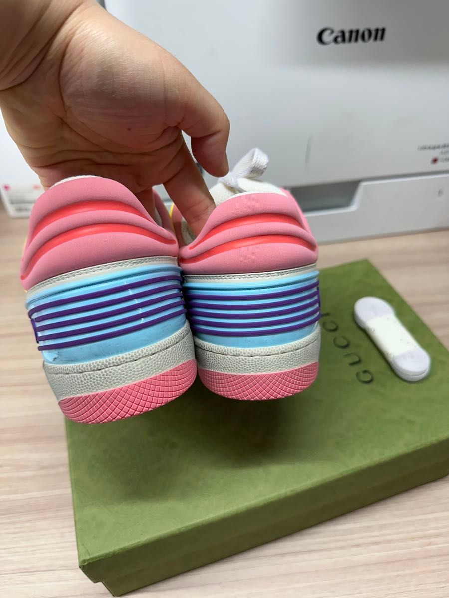GUCCI スニーカー カラフル マルチカラー 日本サイズ37 新品未 GUCCI スニーカー カラフル マルチカラー 日本サイズ37 新品未