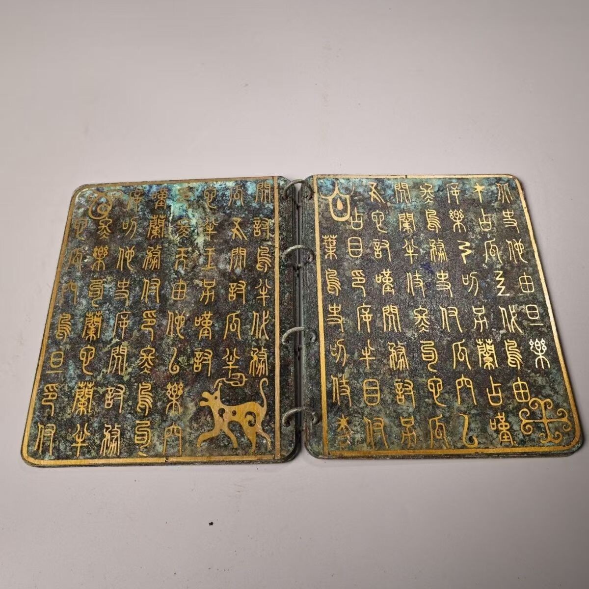 Yahoo!オークション - j225中国古玩 旧家収蔵 銅製 錯 金本をこすり 置...