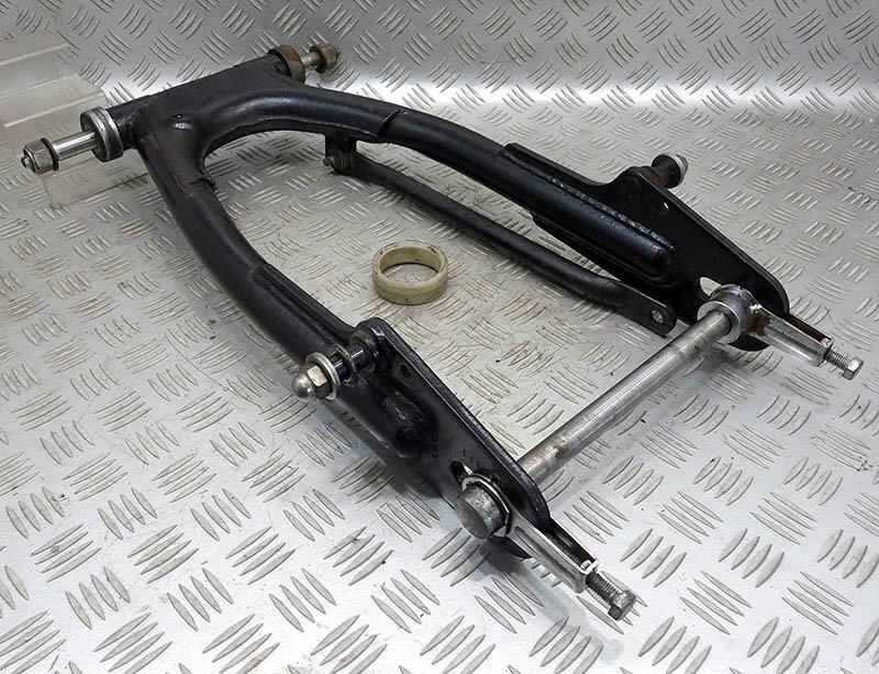 Yahoo!オークション - SR400 1JR 純正スイングアーム f86-06s10