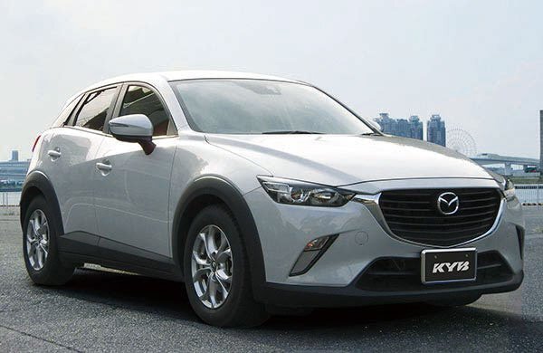 Yahoo!オークション - KYB カヤバ ローファースポーツキット 1台分 CX-...