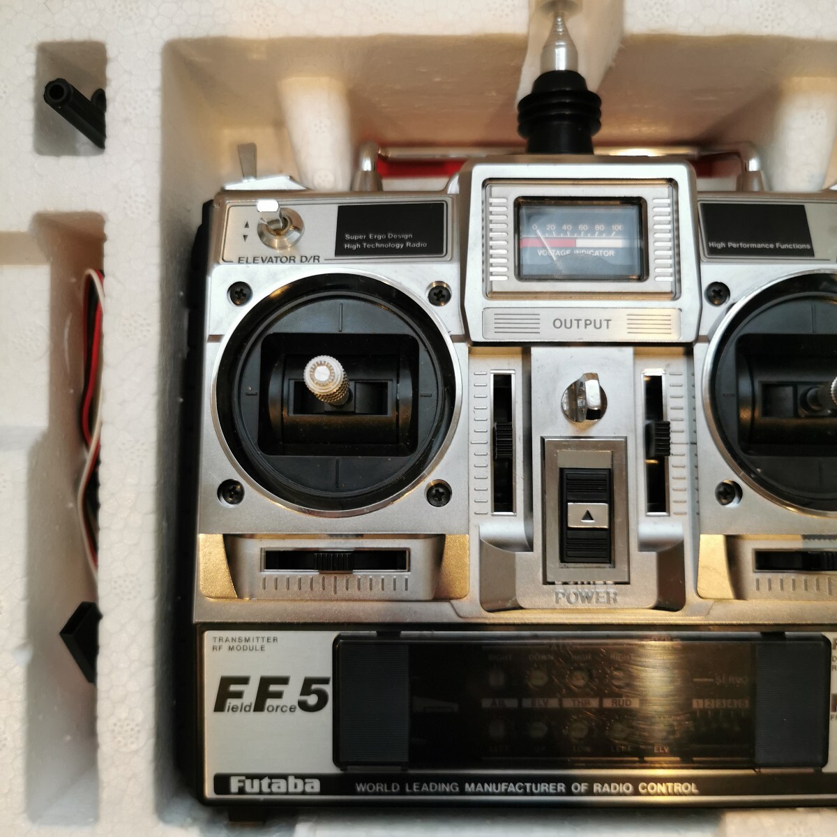 Yahoo!オークション - Futaba FF5 5チャンネル3サーボ40.750MHz FMデジ...