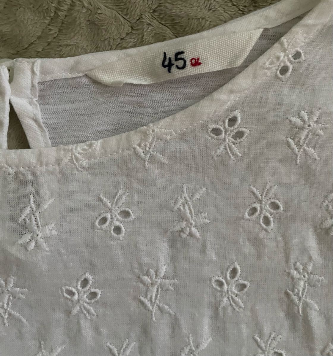 Yahoo!オークション - 45R カットワーク刺繍 カットソー 白 トップス ...