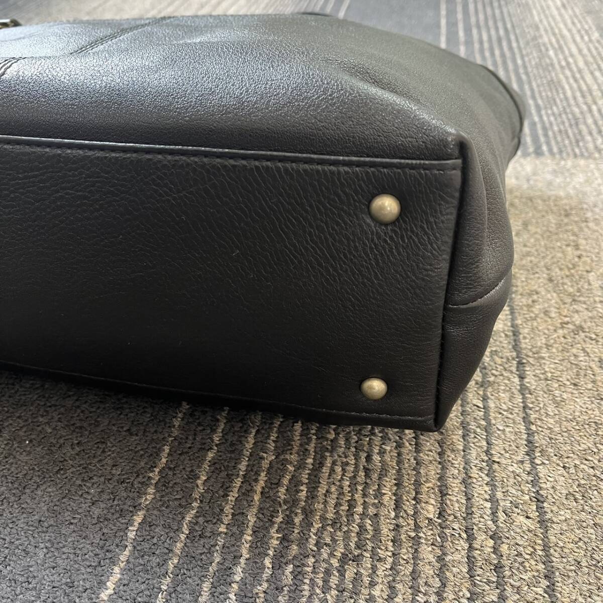 Yahoo!オークション - 【T0513】ダコタ Dakota トートバッグ ブラック ...