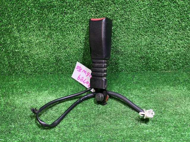 Yahoo!オークション - デリカスペースギア GF-PD6W ドライバーシートベ...