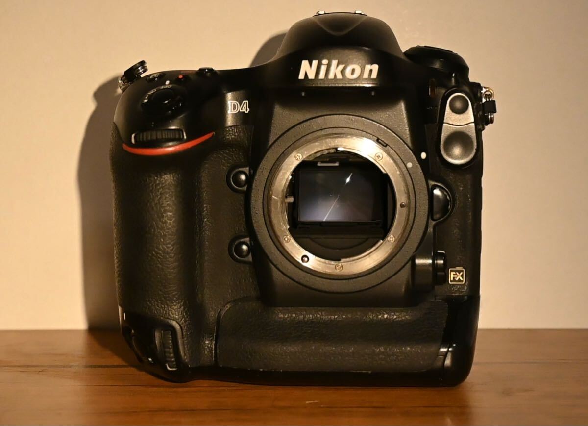 Nikon D4 ボディ(ニコン)｜売買されたオークション情報、yahooの商品情報をアーカイブ公開 - オークファン（aucfan.com）
