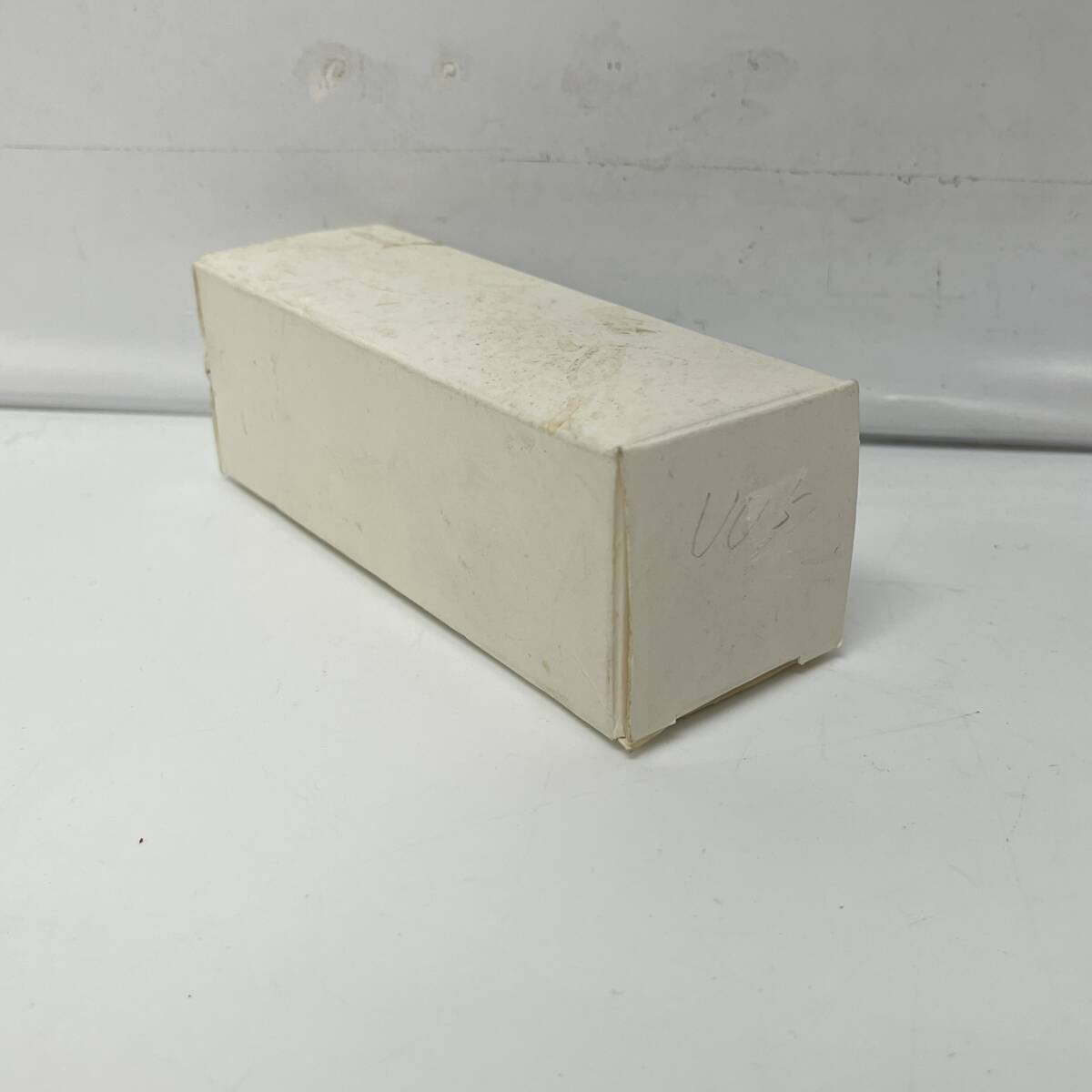 Yahoo!オークション - (志)真空管 UU5 4ピン パーツ 部品 メーカー不明...