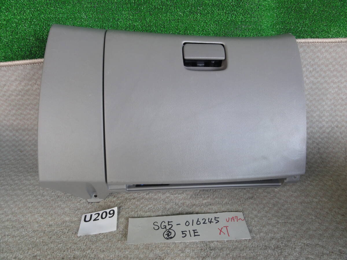 Yahoo!オークション - U209 スバル フォレスターSG5 XT純正 グローブ...