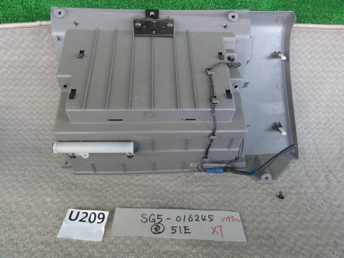 Yahoo!オークション - U209 スバル フォレスターSG5 XT純正 グローブ...