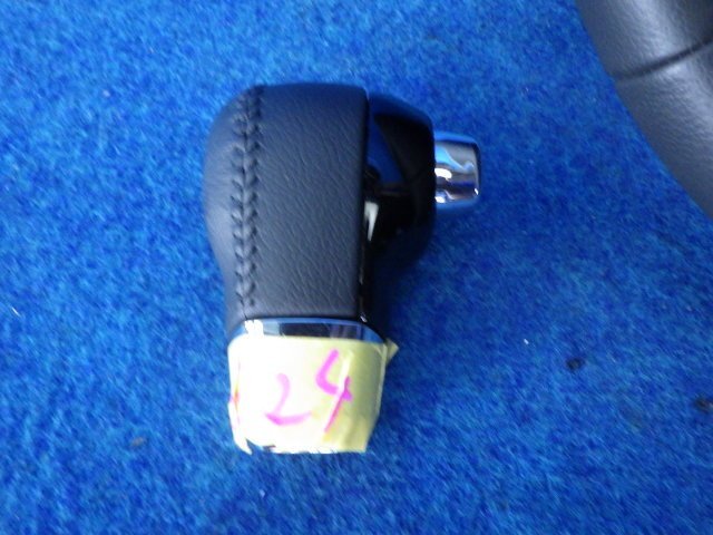 Yahoo!オークション - タフト G LA900S LA910S 純正レザーステアリング...