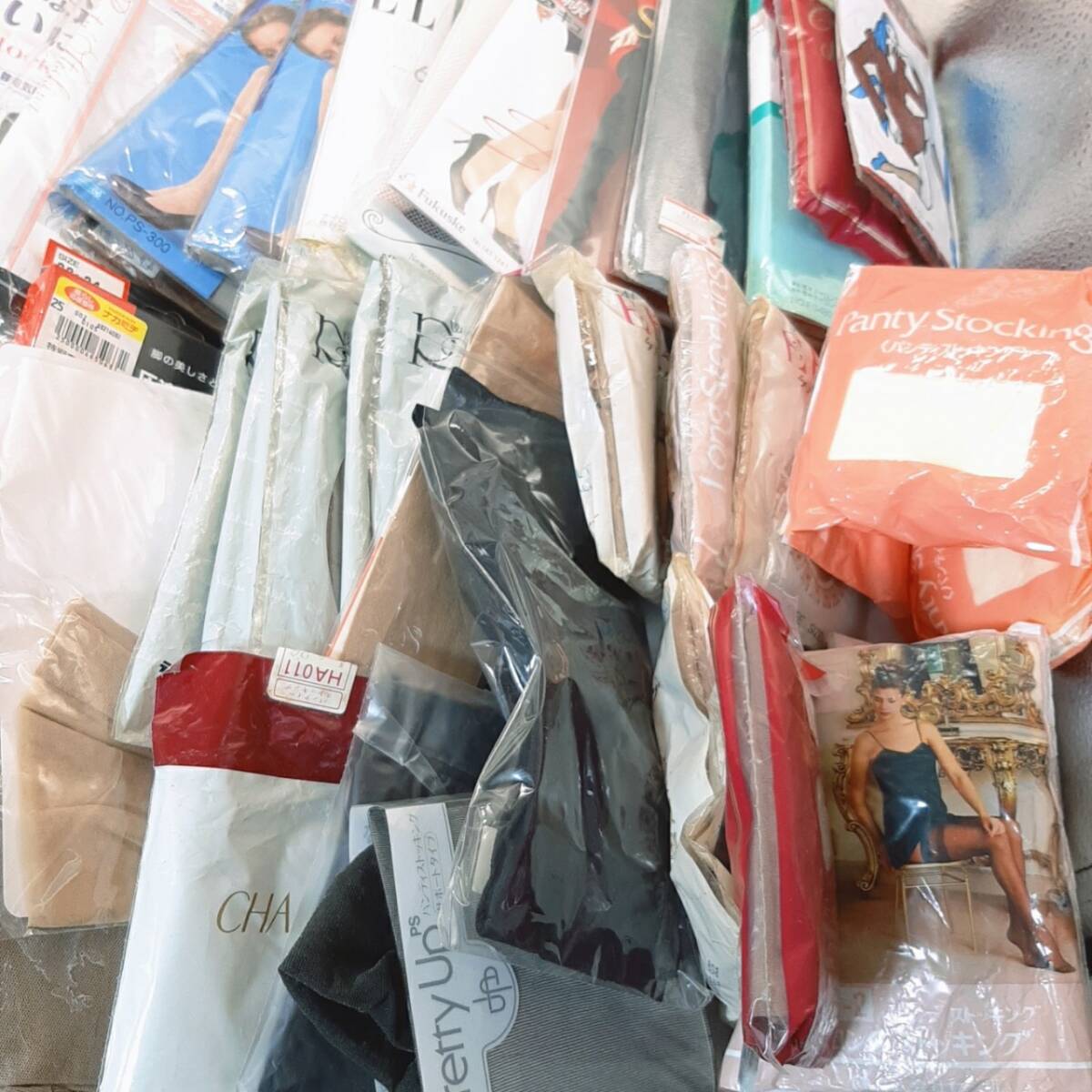 Yahoo!オークション - f42 パンスト ストッキング まとめ 大量 現状品