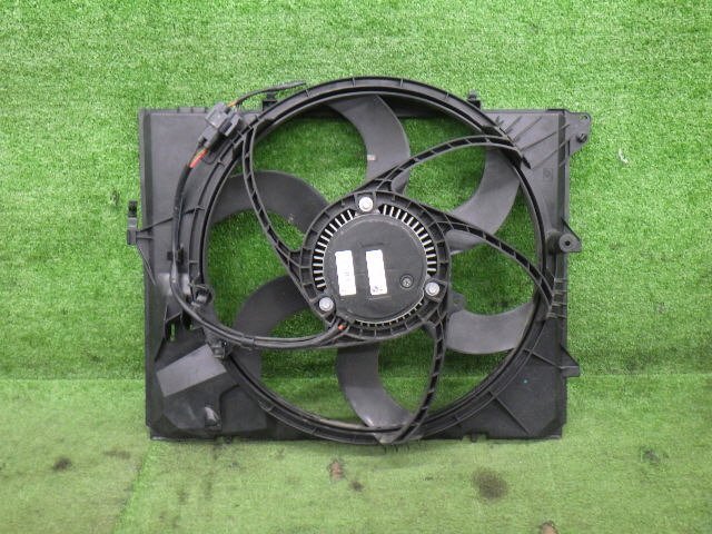 Yahoo!オークション - 即決あり H19年 BMW 3シリーズ E90 320i ABA-VA...