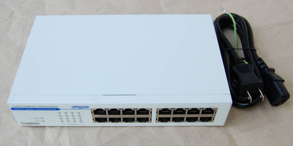 ギガビットLAN GbE対応 16ポート スイッチングハブ Logitec LAN-GSW16P/HGW メタルケース 電源内蔵 送料410円~(その他)｜売買されたオークション情報 ...