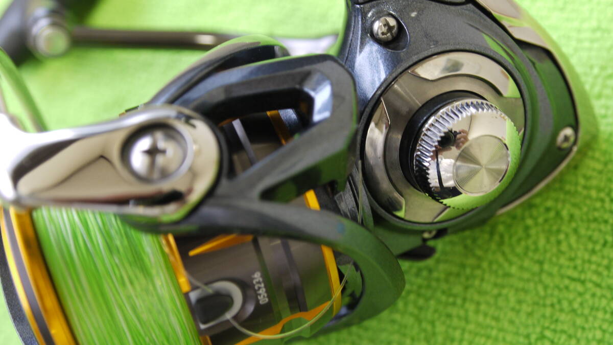 Yahoo!オークション - 美品 1000円スタート ダイワ15フリームス 25...