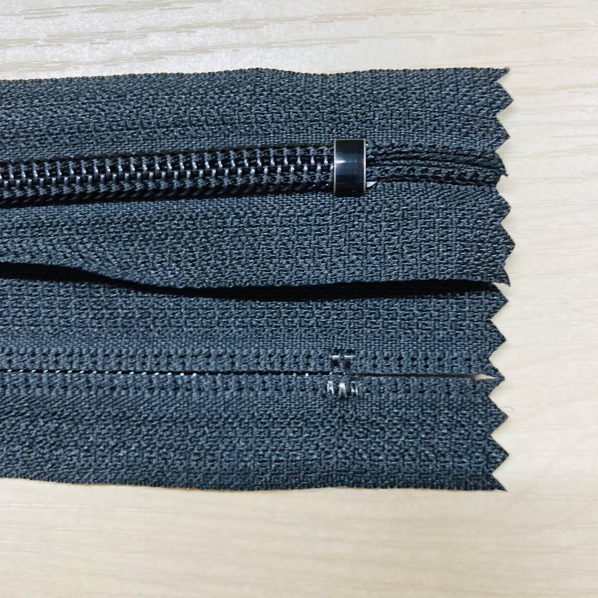 Yahoo!オークション - 76 YKKファスナー 約250本 ブラック 79cm 雑貨...