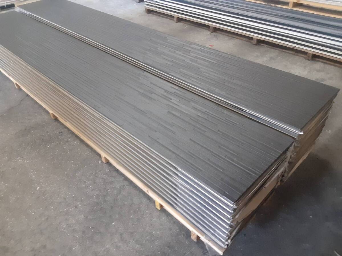 Yahoo!オークション - 【 サイディング 】1424 KMEW FW4884U 16㎜ 40枚...