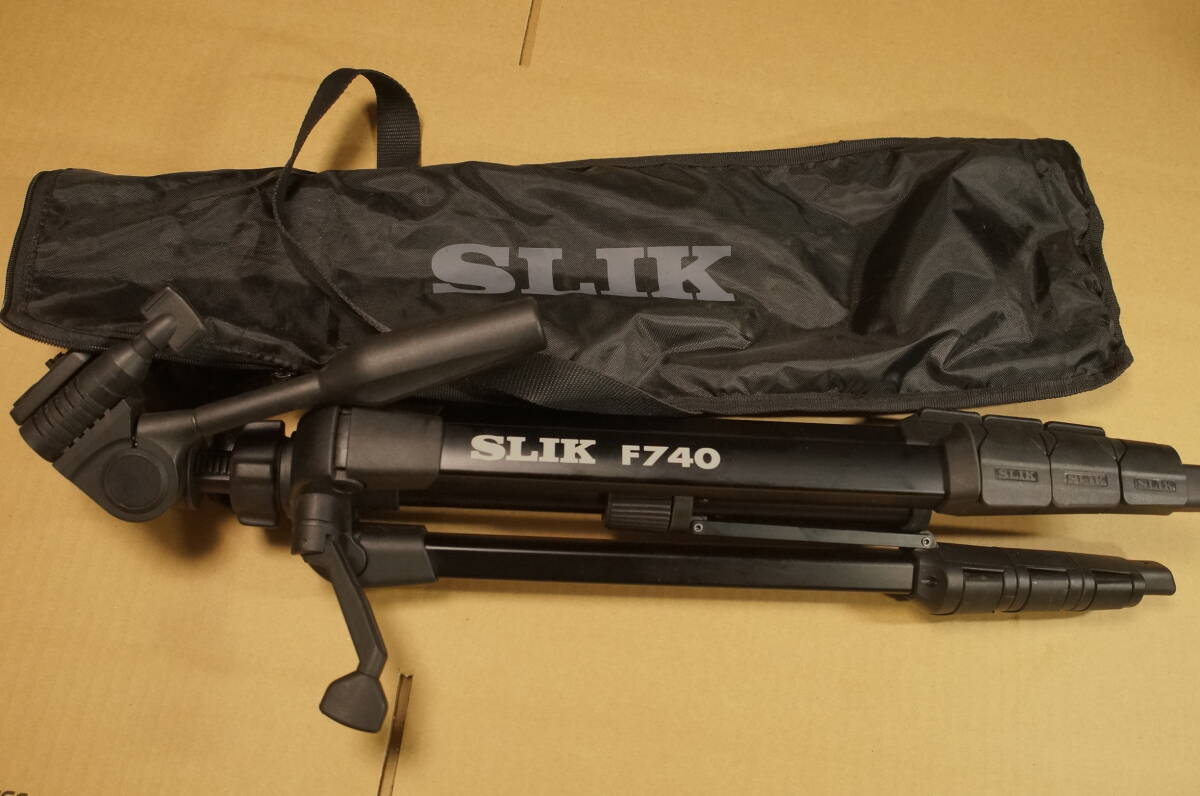 Yahoo!オークション - 6A-081 『キレイ』SLIK スリック F740 三脚 カメ...