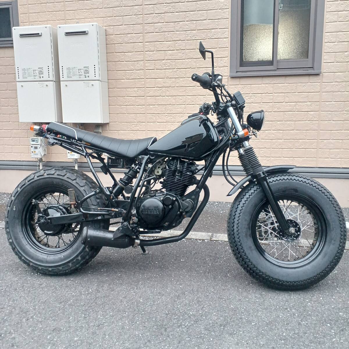 Yahoo!オークション - tw 225 ブラックカスタム DG09J ビッグフット