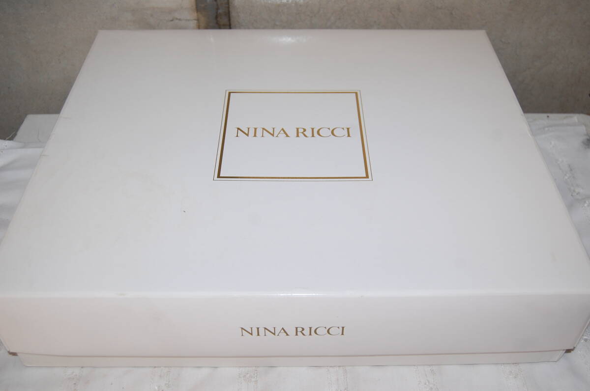 Yahoo!オークション - NINA RICCI 綿毛布 綿100％ サイズ 140×200㎝
