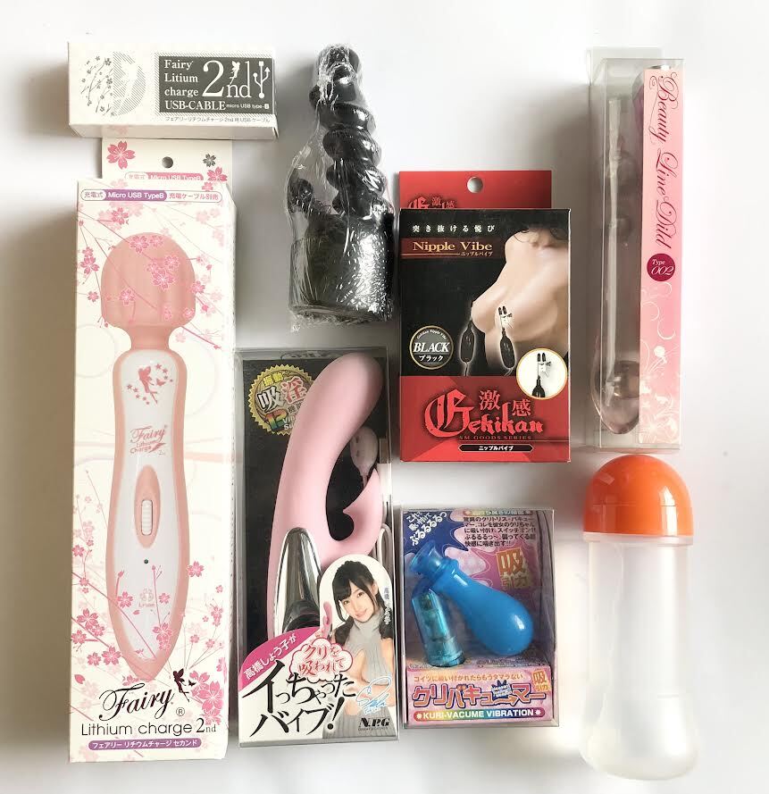 Yahoo!オークション - 女性用バイブデンマ等8点セット 13800円相当