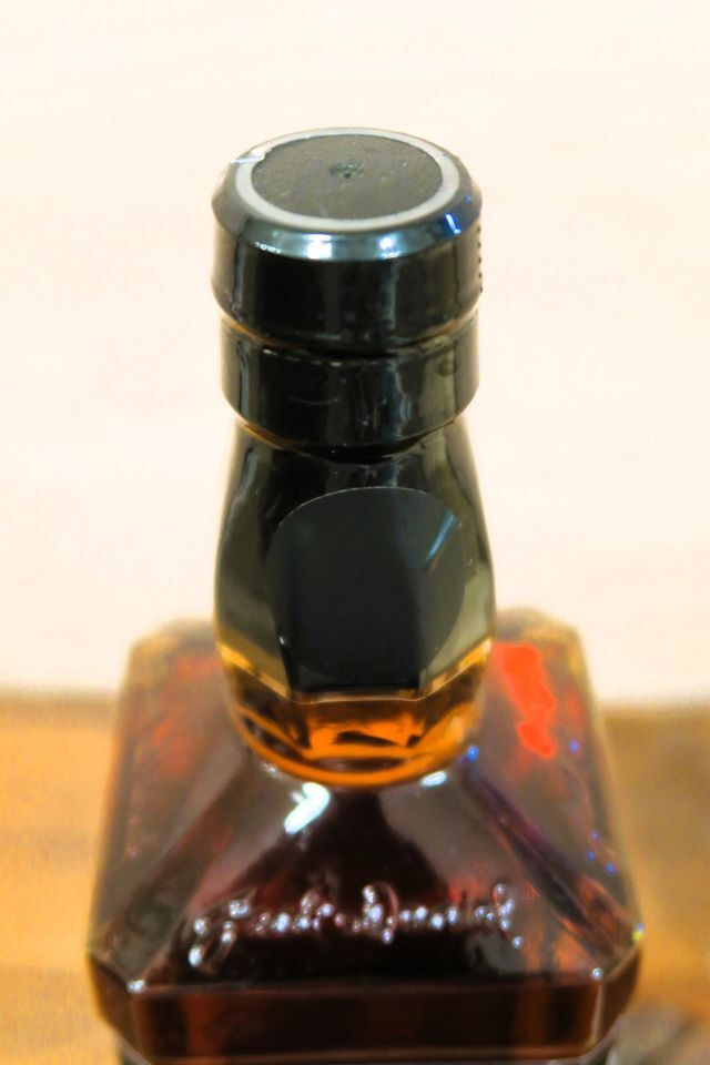 Yahoo!オークション - テネシーウイスキー「ジャックダニエル」700ml 4...