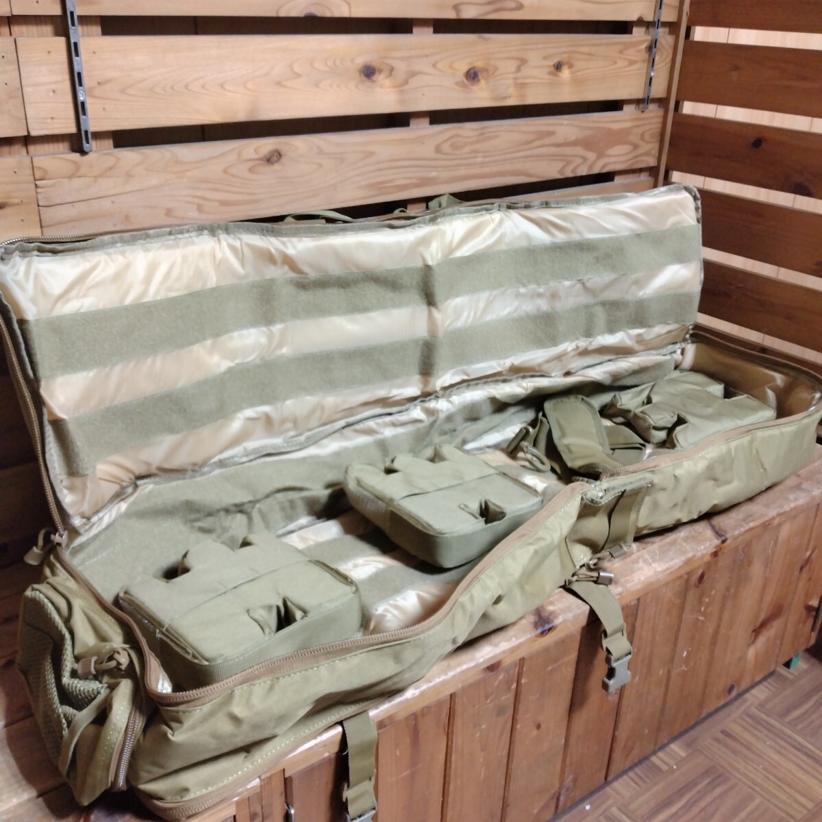 Yahoo!オークション - 美品 ガンケース W100cm ベージュ 2本収納 ライ...