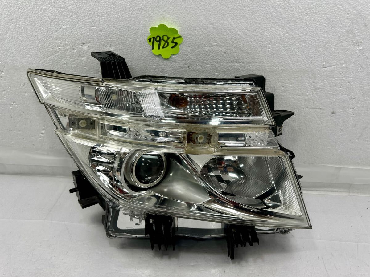 Yahoo!オークション - AFS無 前期 HID E52 エルグランド 左ヘッドライ...