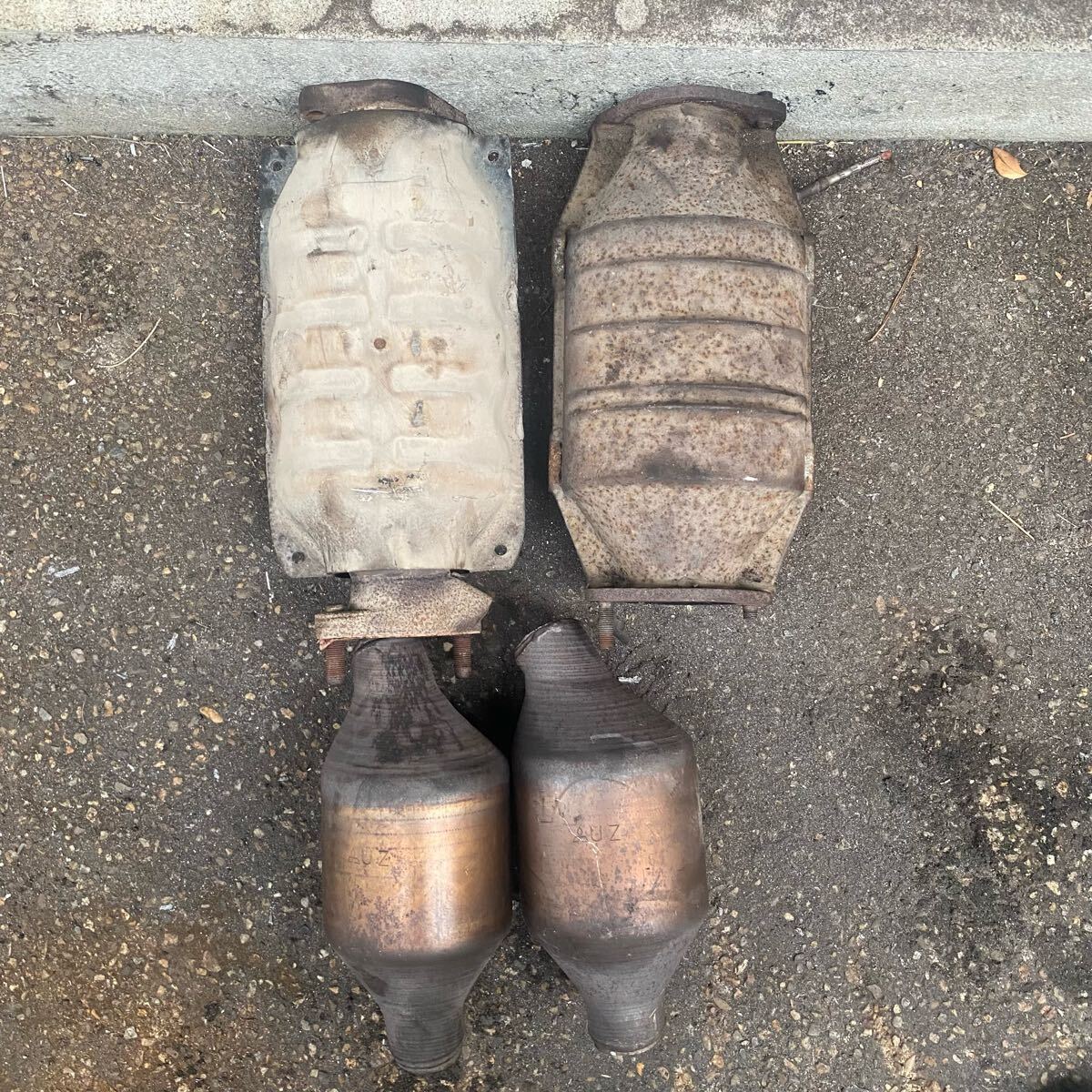 Yahoo!オークション - 三菱 日産 純正触媒 コルト Z21A 刻印UZ シルビ...