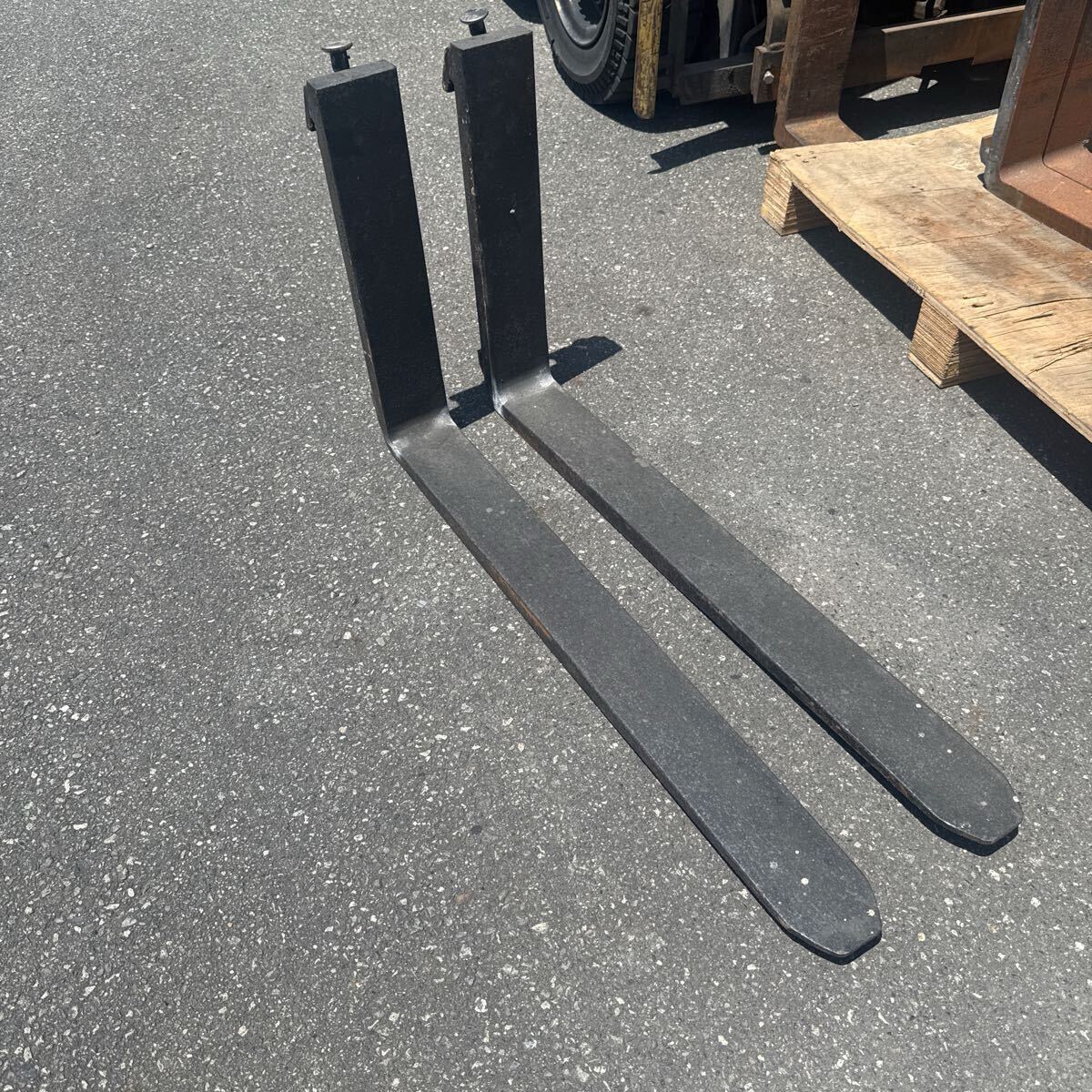 Yahoo!オークション - フォークリフト爪 920mm