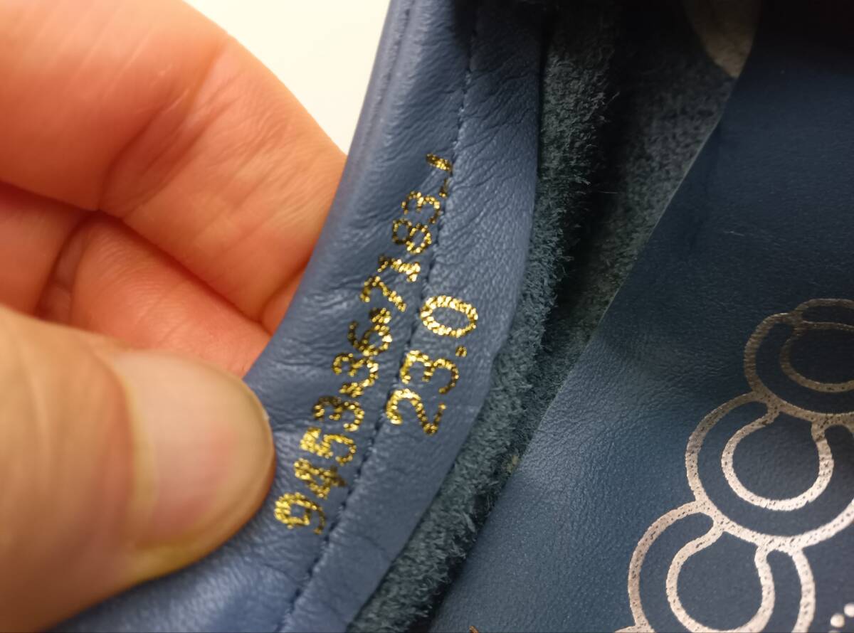 Yahoo!オークション - 未使用 ECCO エコー スニーカー 靴 シューズ 23c...