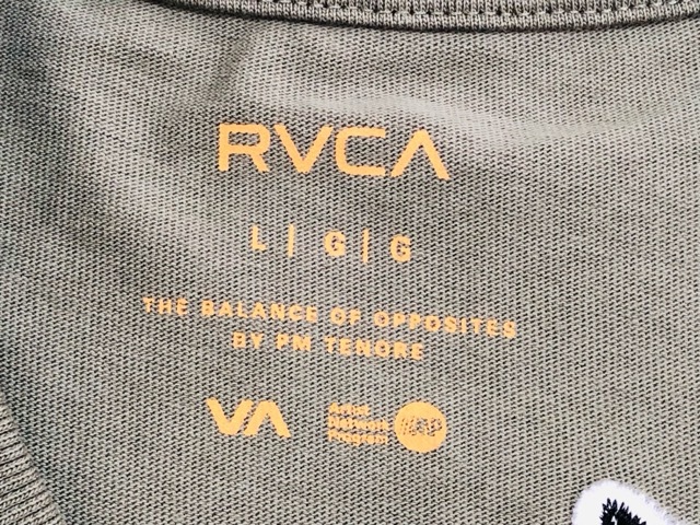 Yahoo!オークション - RVCA（ルーカ）OE FAKE RVCA ビッグシルエット ...