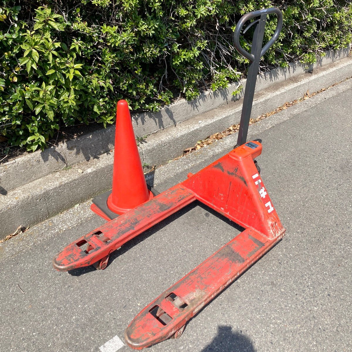 Yahoo!オークション - 芦睦a894 ニチユ ハンドパレット パレットトラッ...