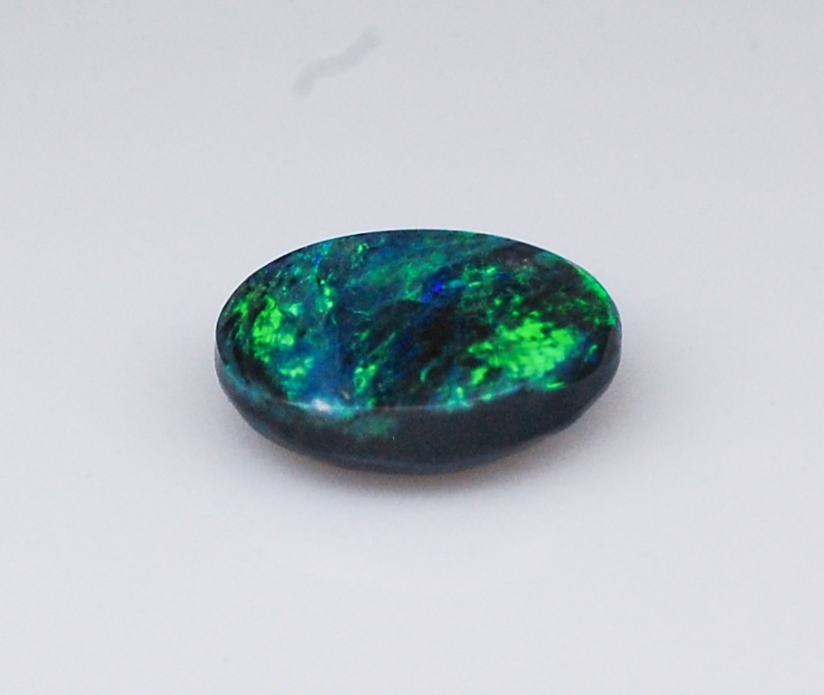 Yahoo!オークション - 【100円～】 天然ブラックオパール ルース 1.09c...